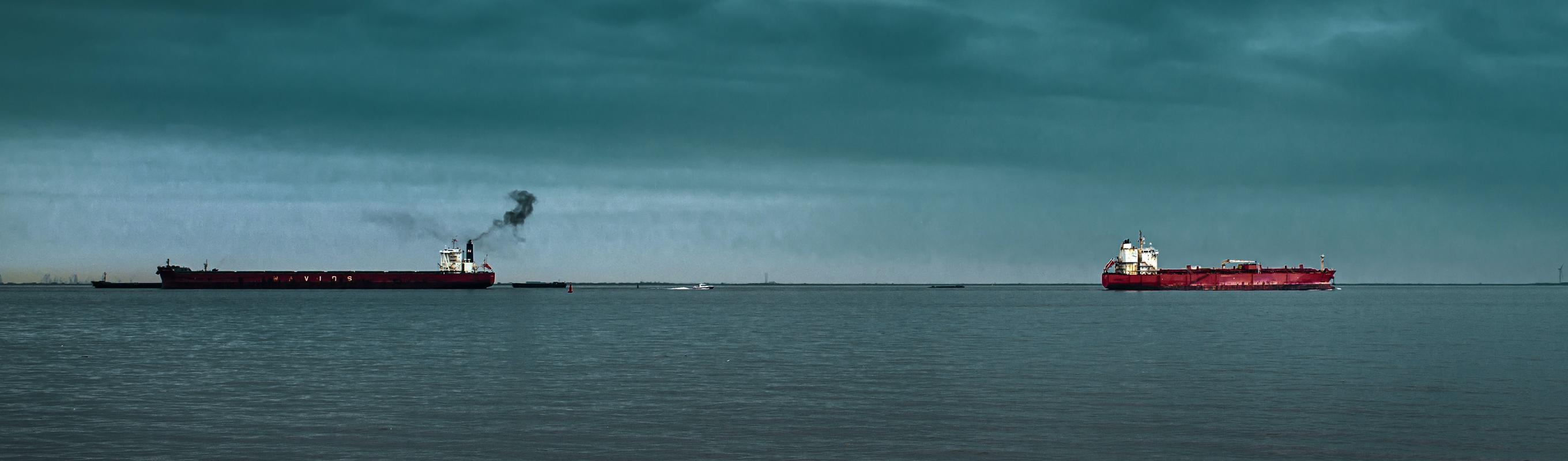 Vessel Emission Reduction Technologies & Solutions | Mærsk Mc-Kinney ...